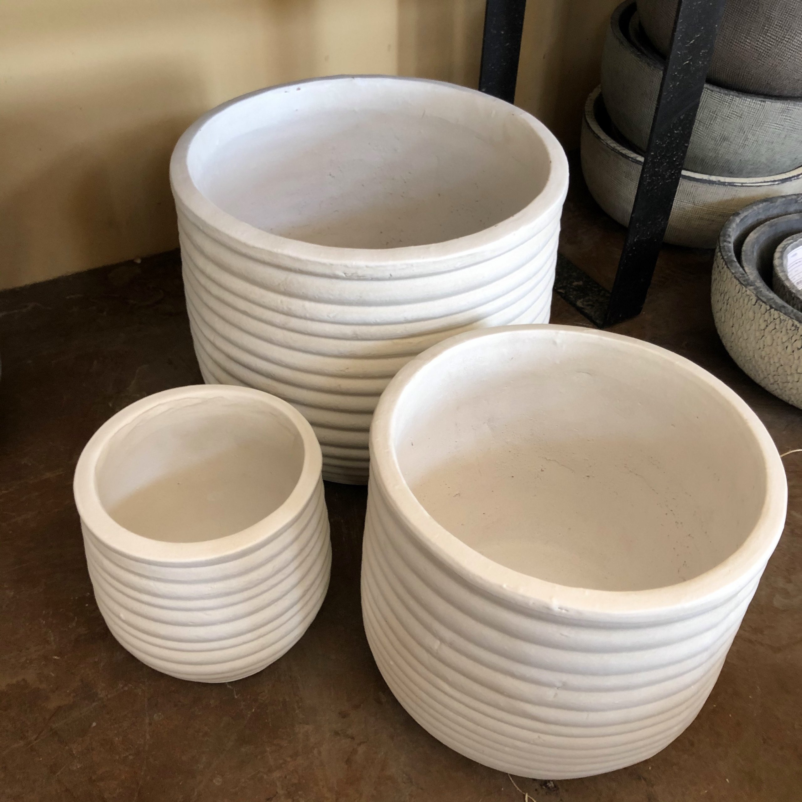 Campania Halliard Round - White - McCumber Fine Gardens